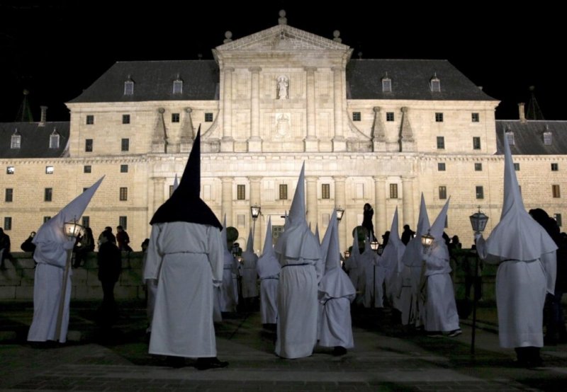 A Church at a crossroads: Spain’s Catholics look to Pope Leo for ...